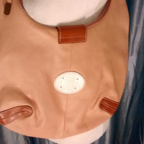 White Mountain | Bags | Allison Scott By Stone Mountain Leather Hobo ...